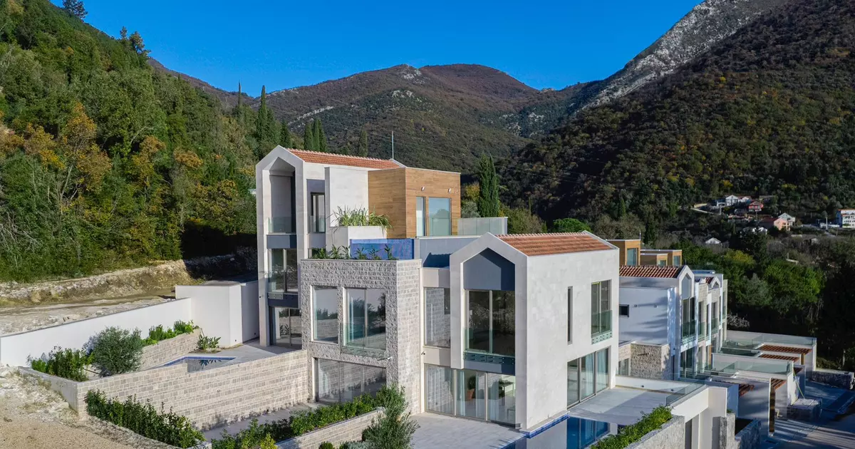 Luksuzne jedinice koje se nalaze u ekskluzivnom kompleksu, Tivat | Crna ...